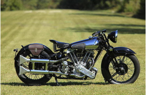 1938 Brough Superior SS100 - Revivaler