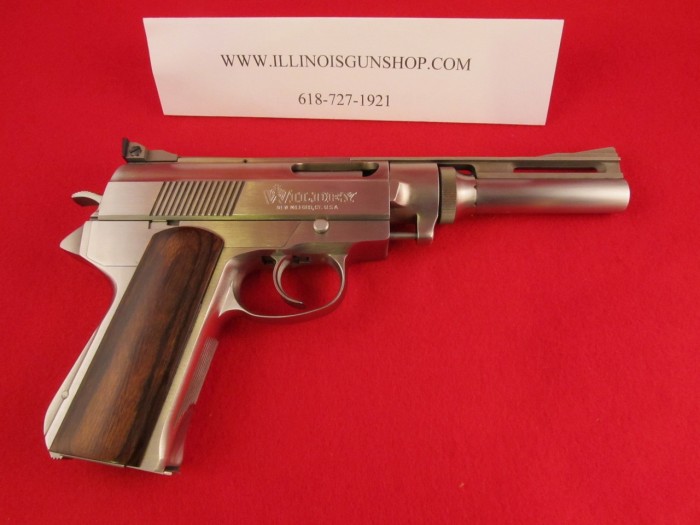 The Wildey Pistol is Back - Revivaler