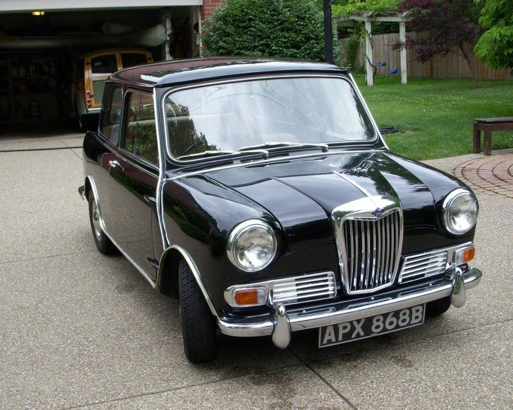 1964 Riley Elf MK II - Revivaler
