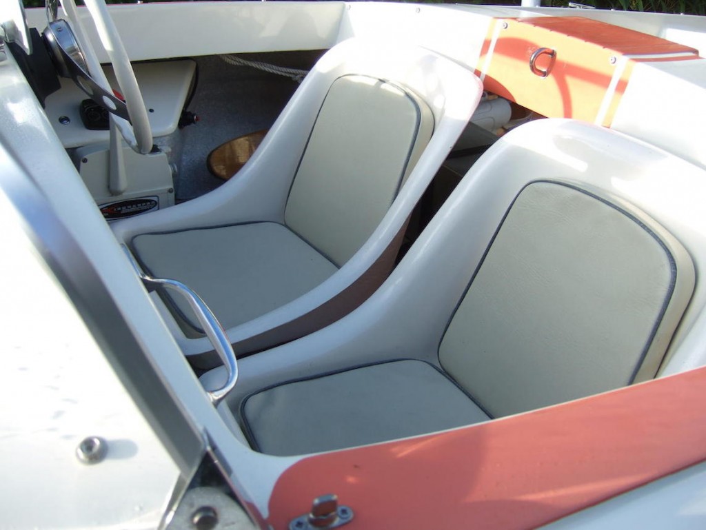 1961 Healey Marine Sprite Powerboat - Revivaler