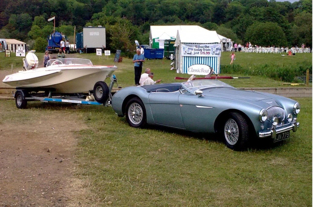 1961 Healey Marine Sprite Powerboat - Revivaler