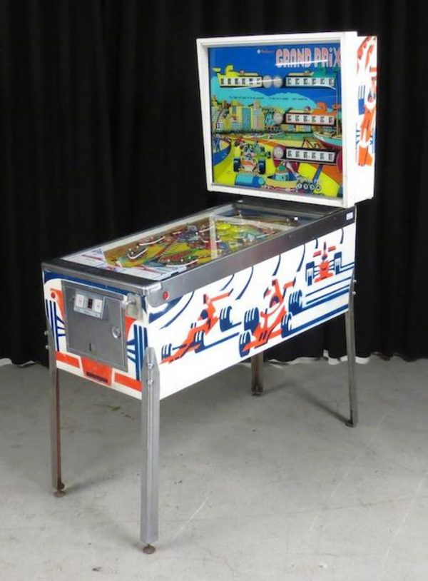 A Grand Prix pinball machine - Revivaler