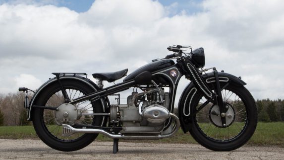 BMW R16 - Revivaler