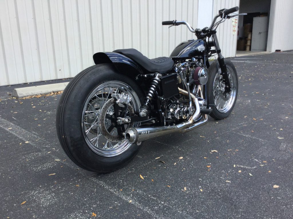 Custom Harley-Davidson FXS Shovelhead - Revivaler