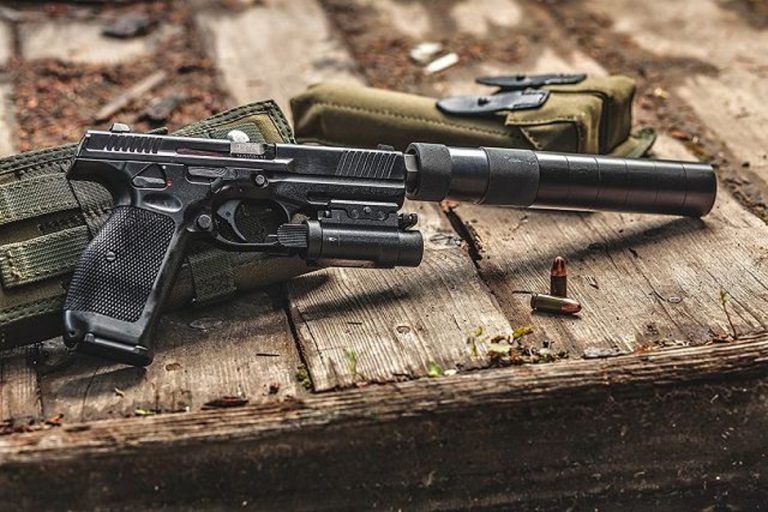 Lebedev PL-15 - Revivaler