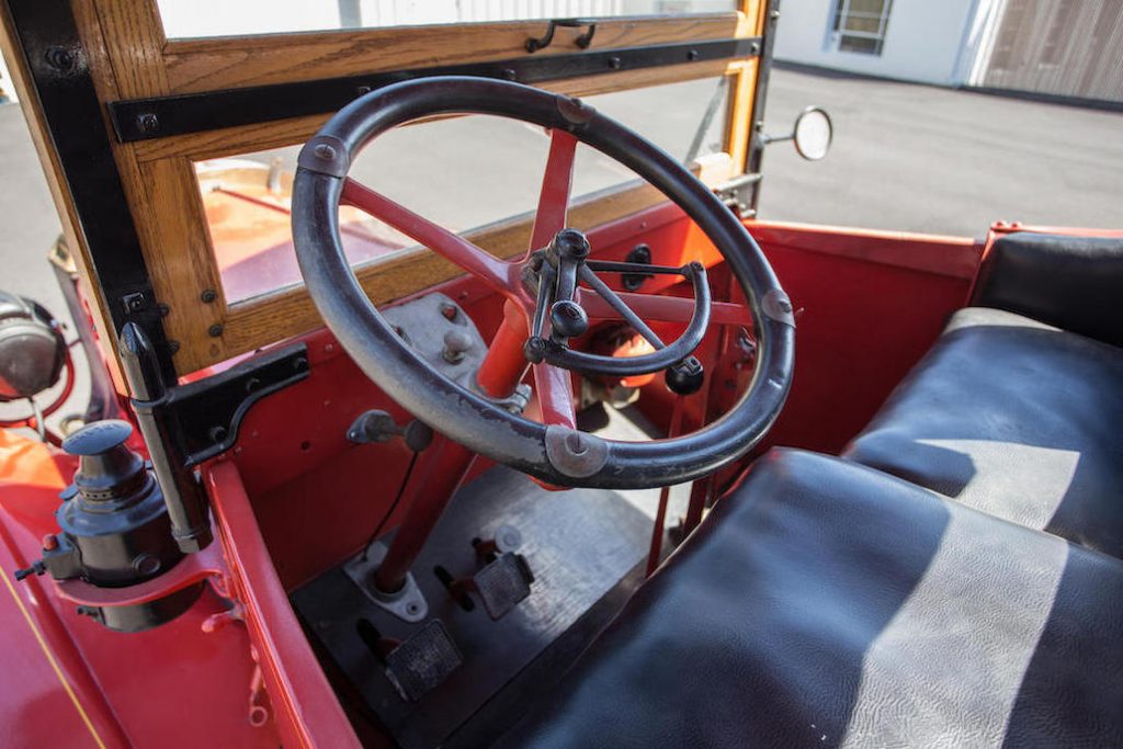 TRANSPORTES DO MUNDO TODO DE TODOS OS MODELOS: MACK AB “C”