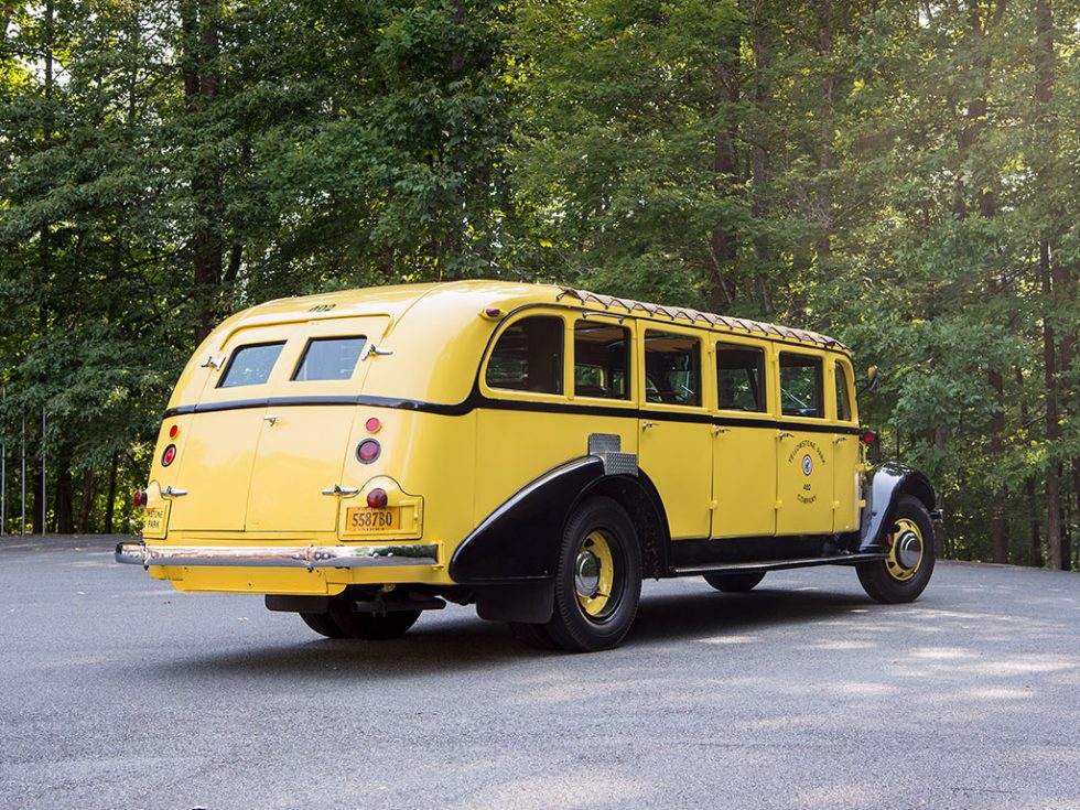 White Model 706 Yellowstone Park Tour Bus - Revivaler
