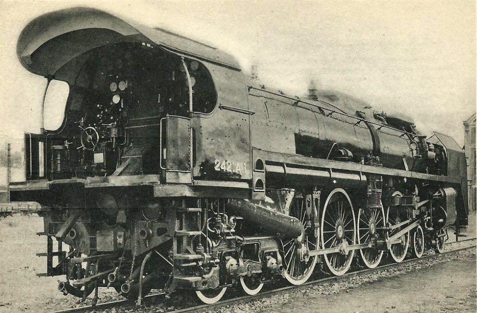 Chapelon's 242A1: France's Greatest Steam Locomotive - Revivaler