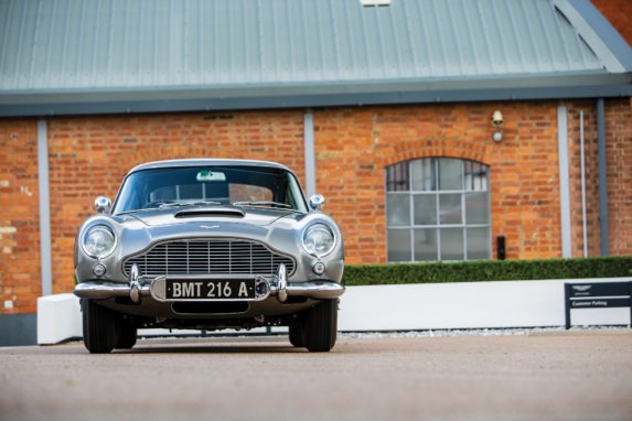 Aston Martin DB5 James Bond 007 Movie Car - Revivaler