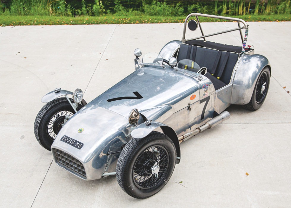 The Caterham 7 - Revivaler
