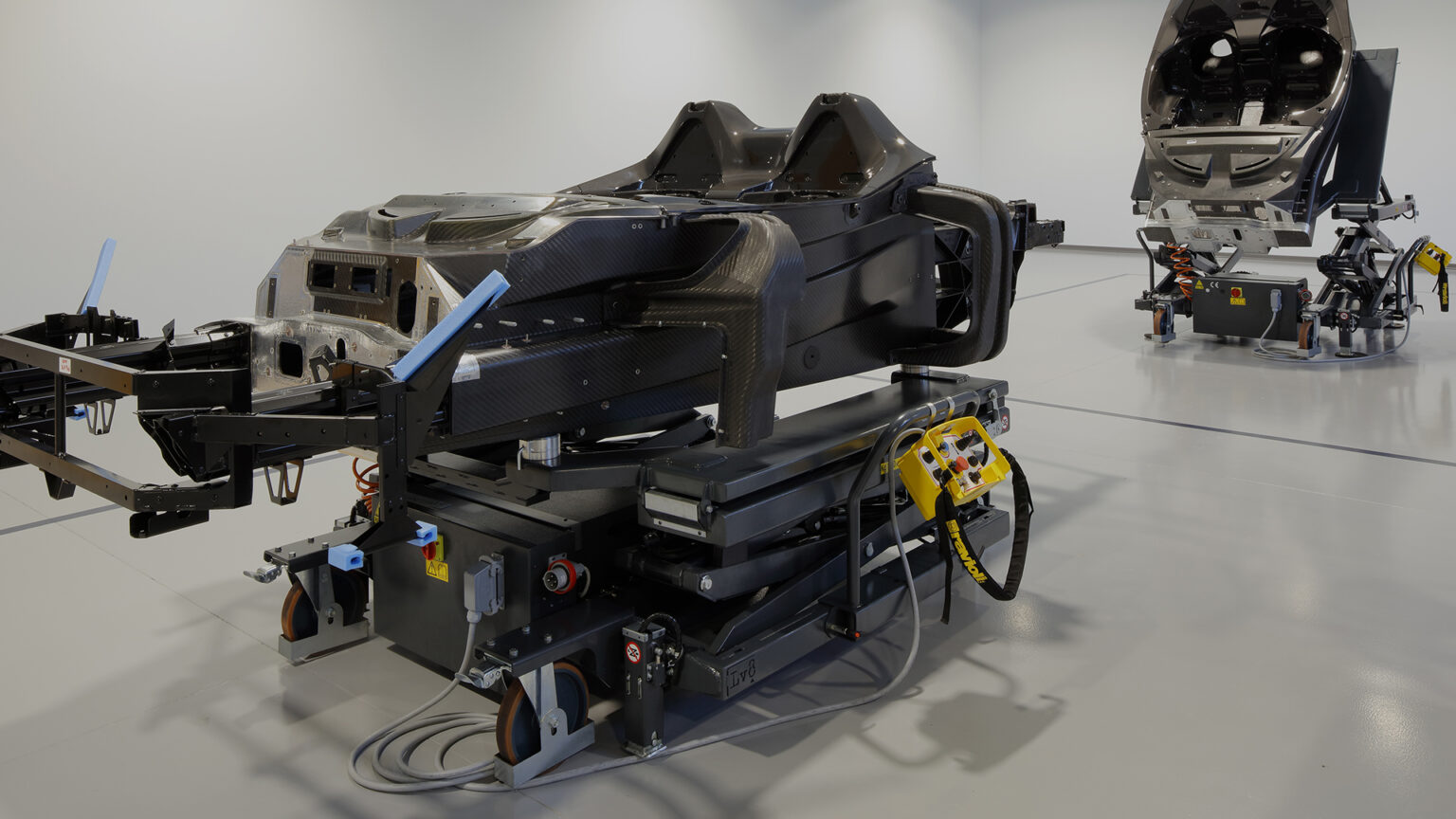 Dallara Stradale - Revivaler