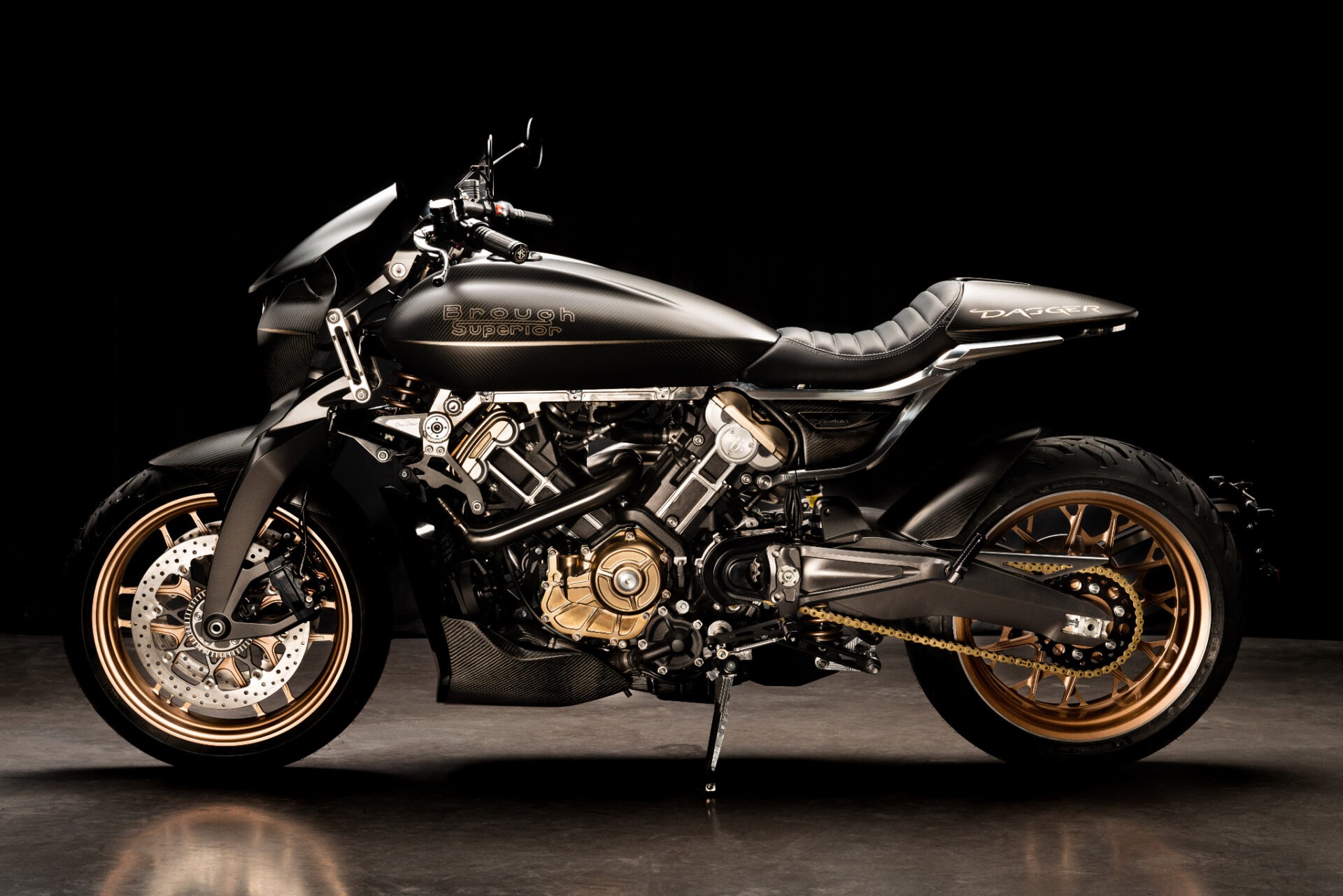 Brough Superior New Model the Dagger - Revivaler