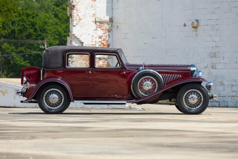 1929 Duesenberg Model J LaGrande Blind Quarter Brougham - Revivaler