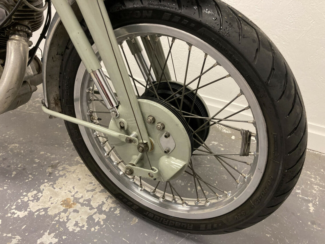 Vincent Grey Flash - Revivaler