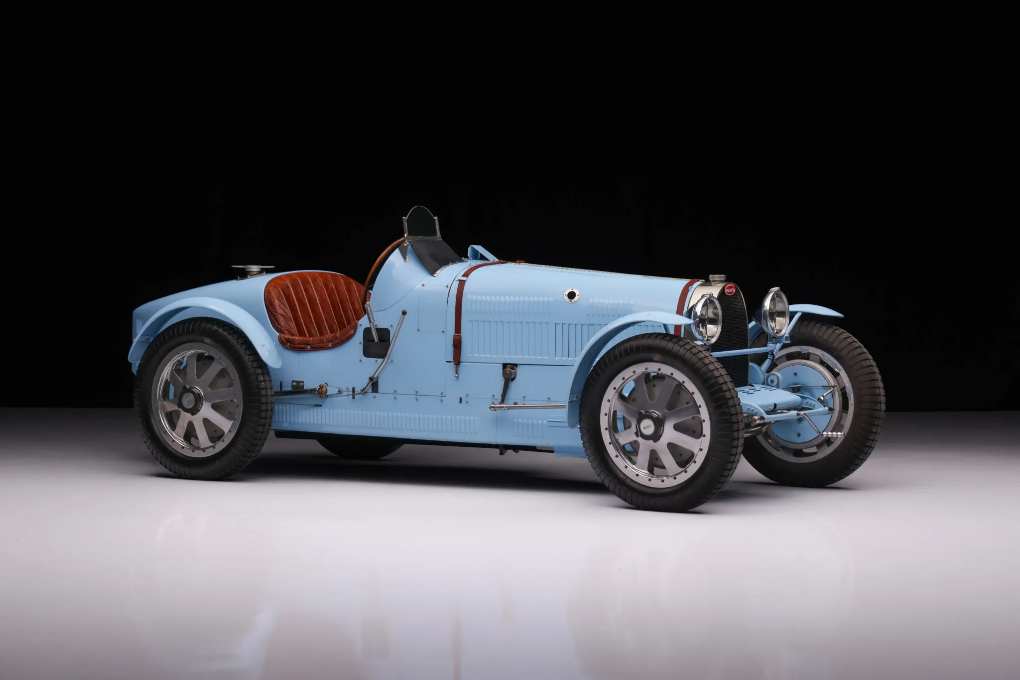 Bugatti Type 35B Re-Creation by Pur Sang - Revivaler
